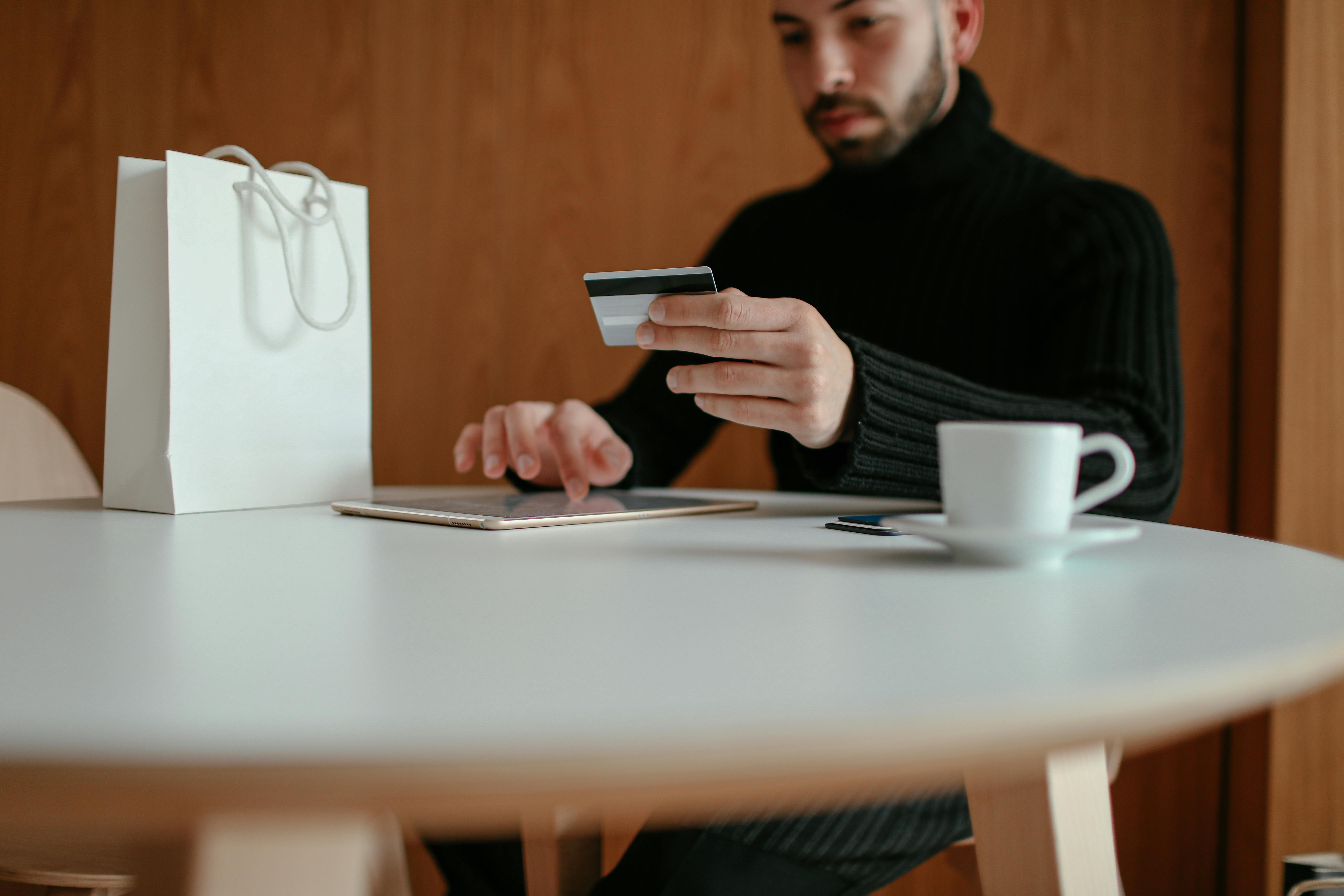 Discover it Secured Card Review: Build Credit with Cash Back